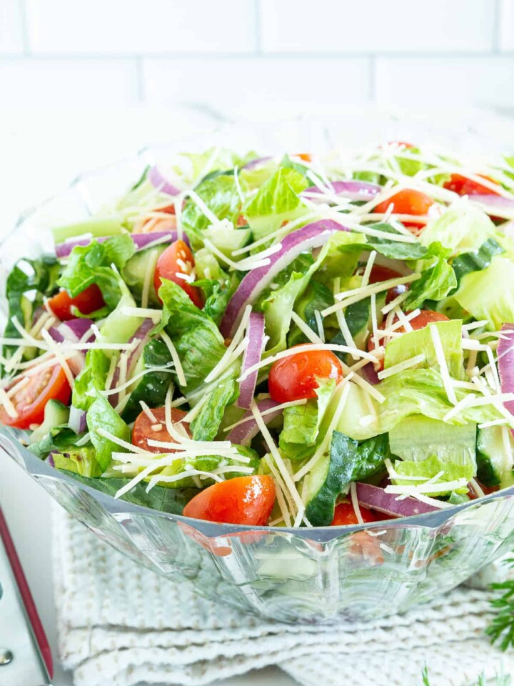 Best Ever Sauerkraut Salad (Healthy and Tangy Recipe!)