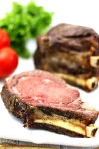 Super Easy Rib Eye Roast Recipe (Only 4-Ingredients!)